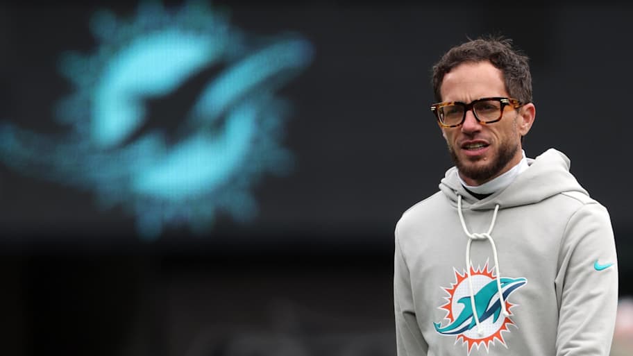 What's going on with Mike McDaniel and the Chargers?