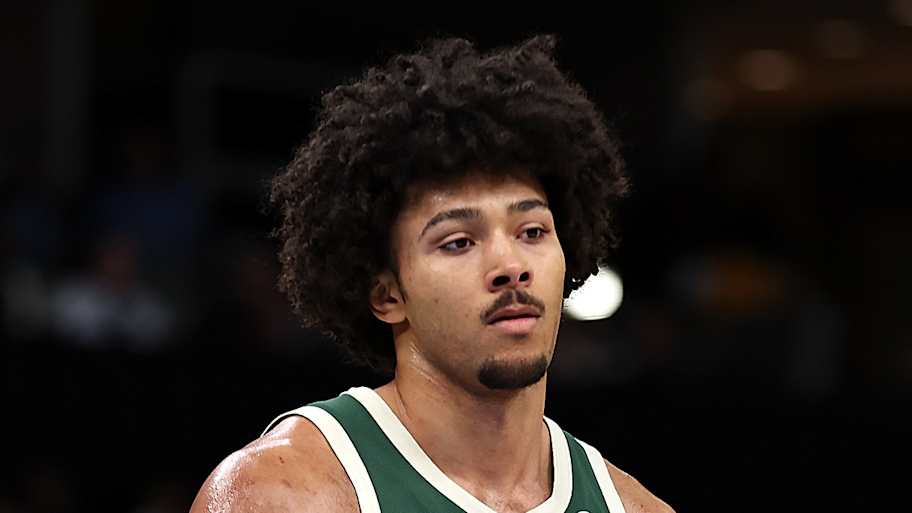 Bucks big man is falling apart with no signs of recovery