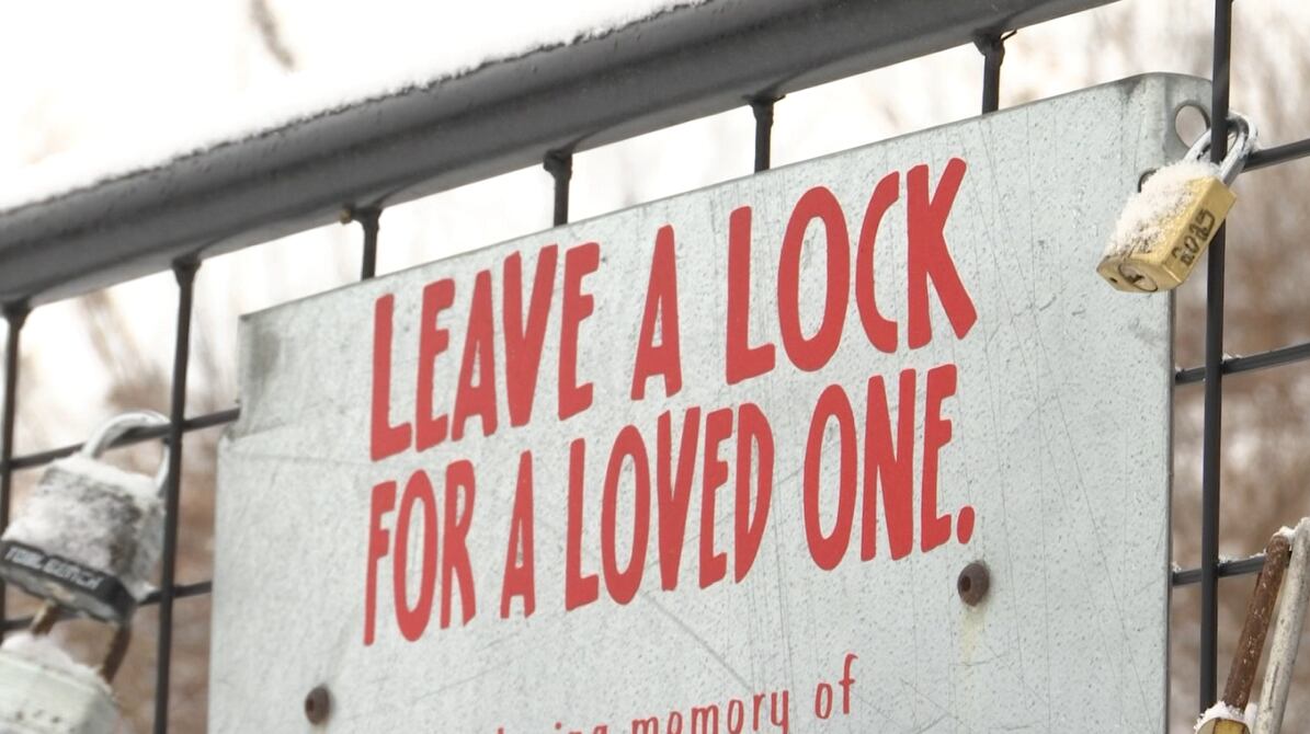 Lock wall memorial helping people grieve loved ones