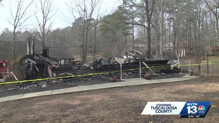 1 dead, 5 taken to hospital after Lake View fire