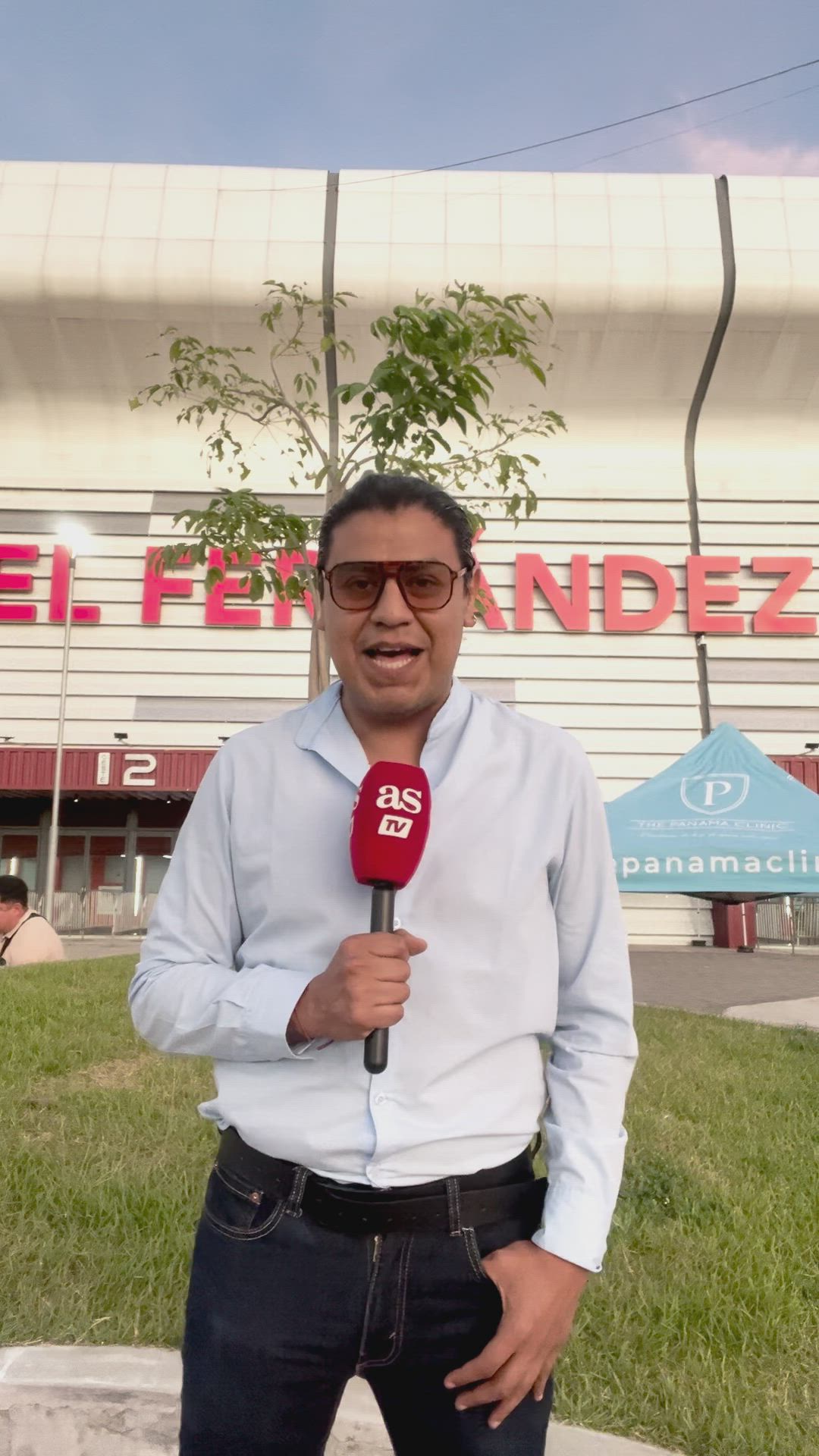 México entrenó por última vez en el Rommel Fernández antes de medirse a ...