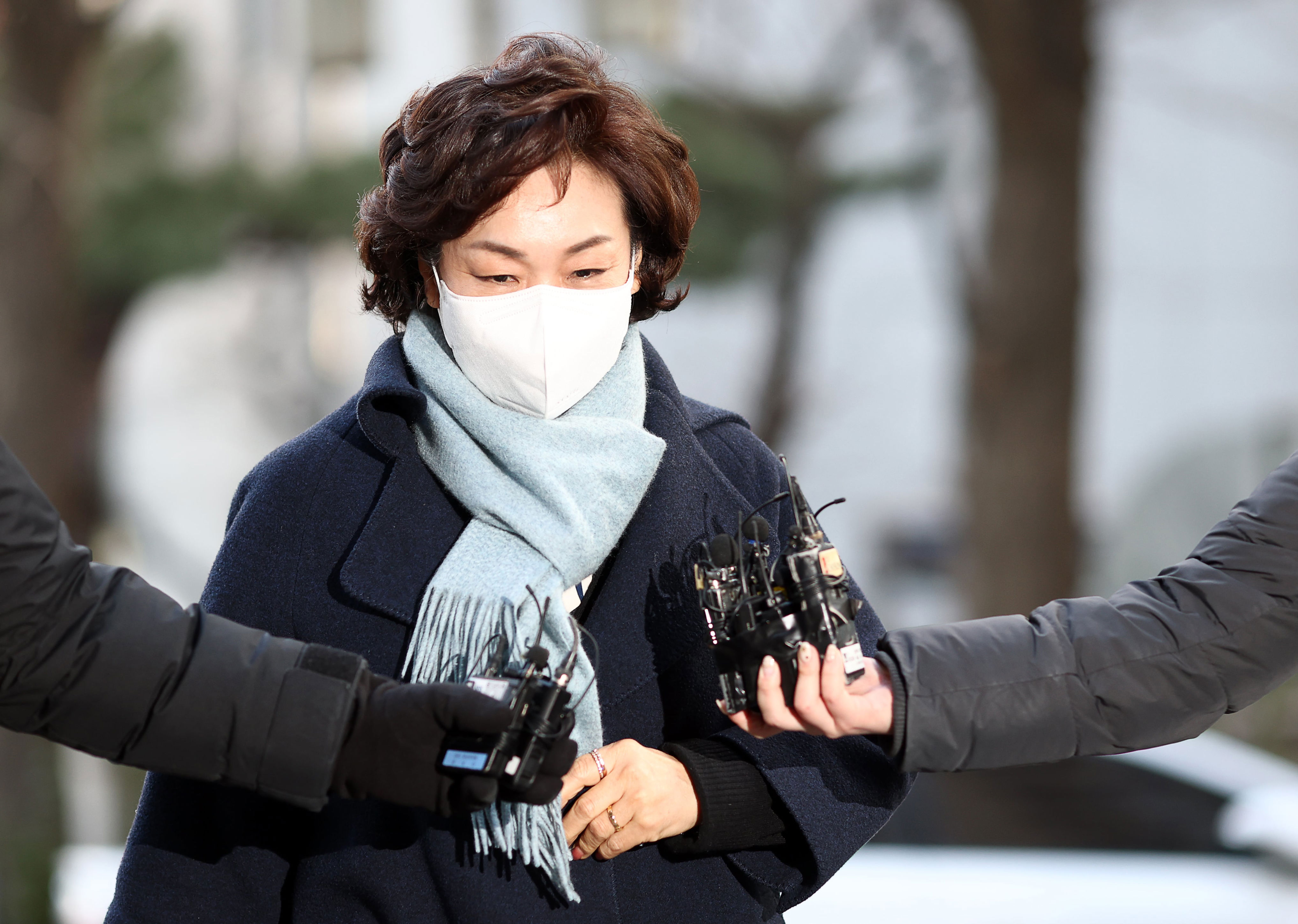 Rep. Kim Byung-kee's wife summoned in political funds probe