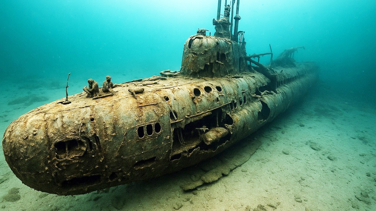 The extreme Japanese submarine that crossed the line