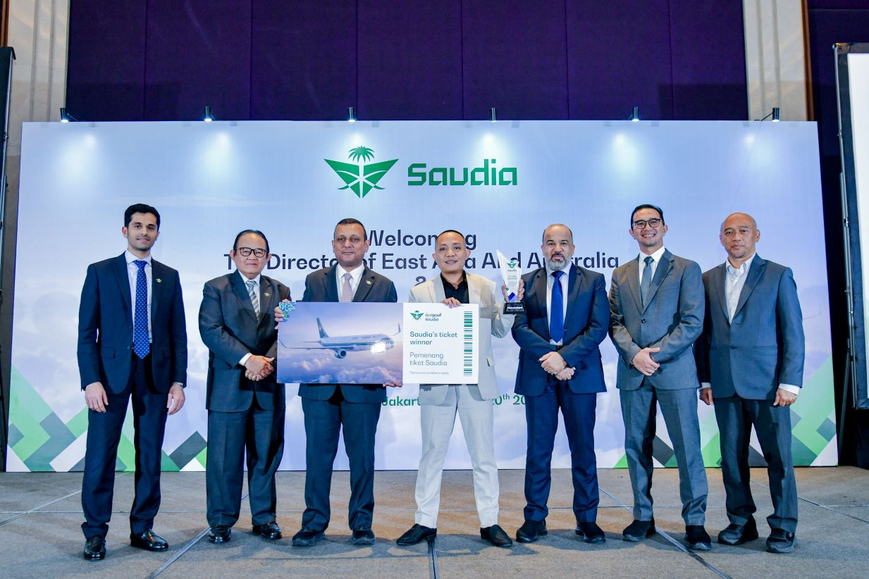 Untuk ketiga kalinya, FLY DBA Indonesia sabet platinum award Saudi Airlines
