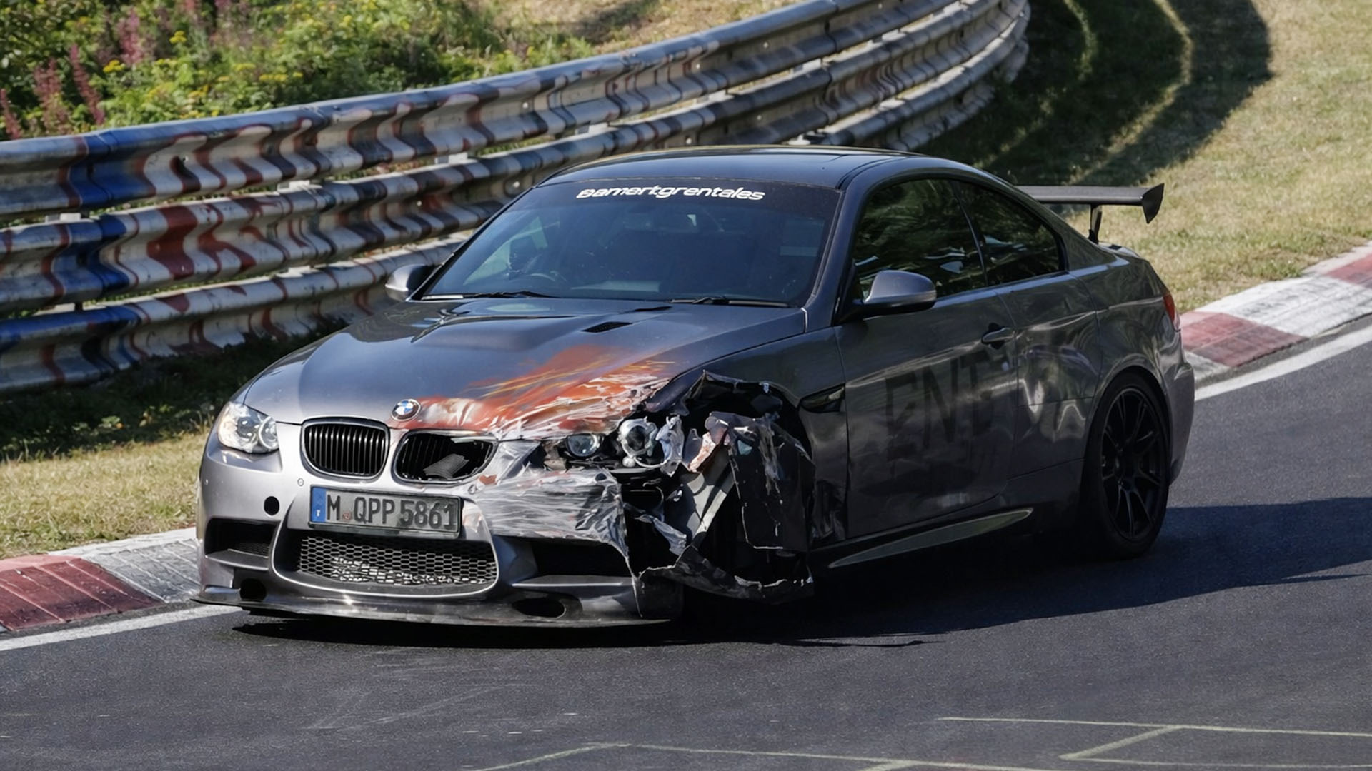 Car damage seen during Nürburgring public track day