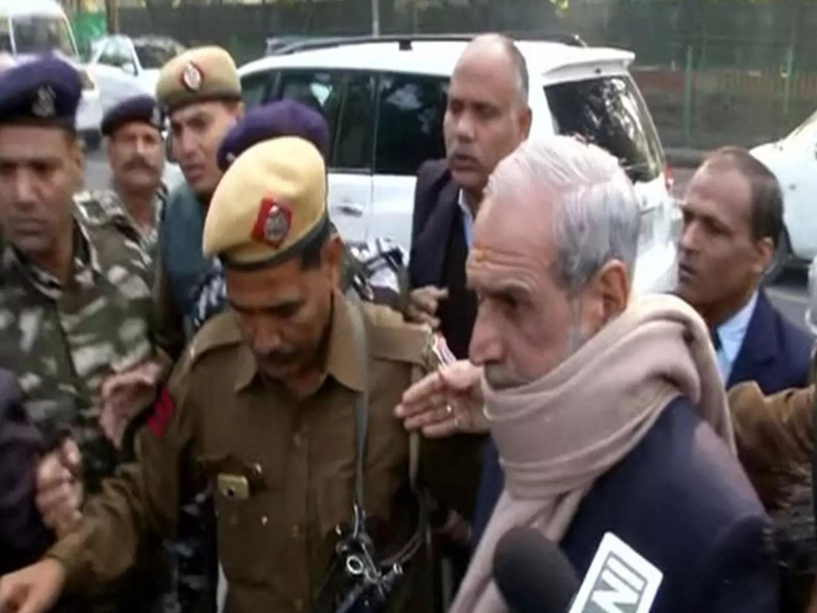 1984 anti-Sikh riots: Delhi court acquits Sajjan Kumar in Vikaspuri ...