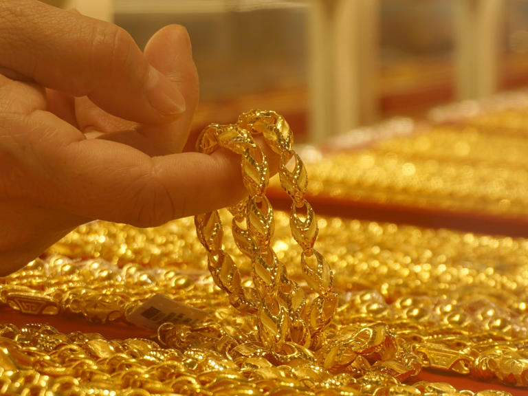 why-goldman-sachs-raised-its-gold-price-forecast-10
