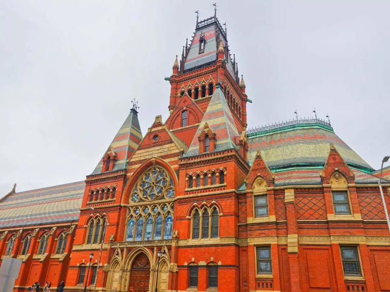 Harvard spends nearly $1 million on lobbying under Trump administration ...