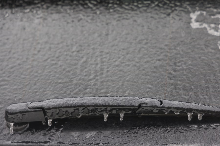 VDOT preparing roads as snow, ice storm heads for Central Virginia