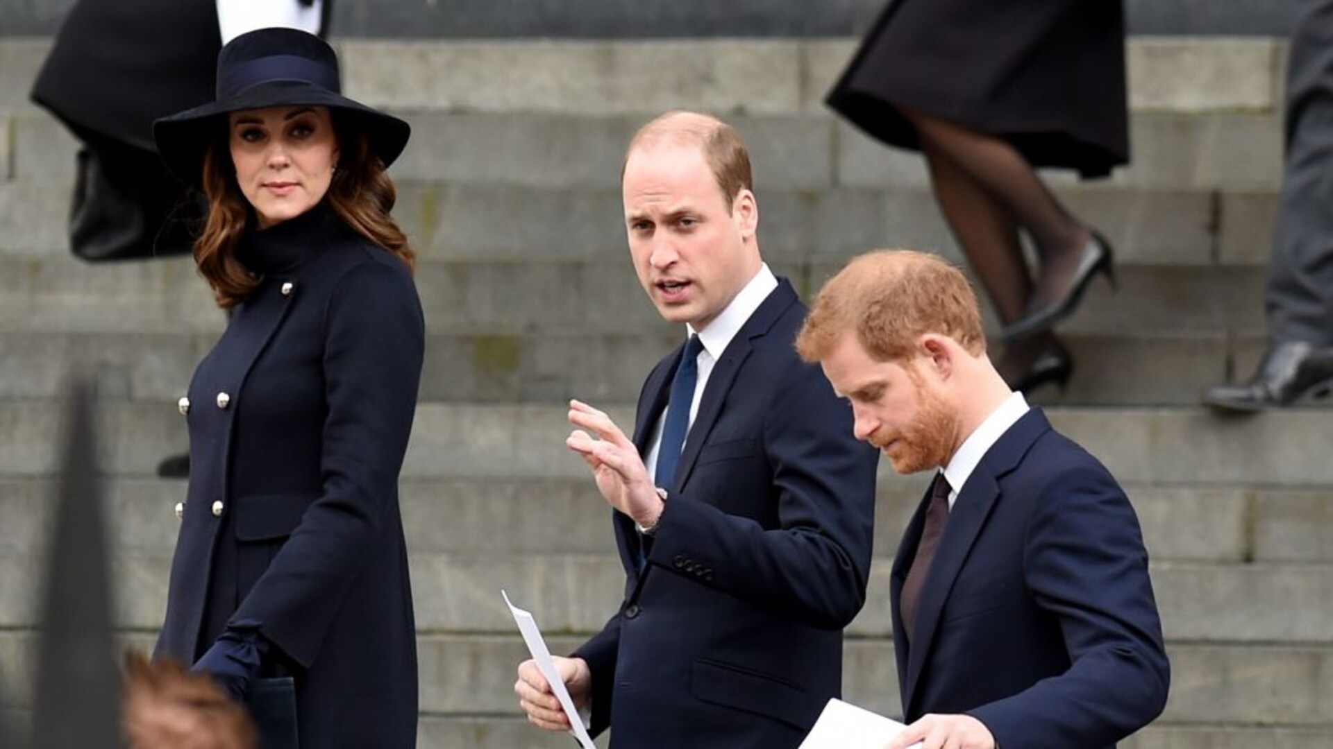 Plötzlich bringt Prinz Harry vor Gericht Kate & William ins Spiel
