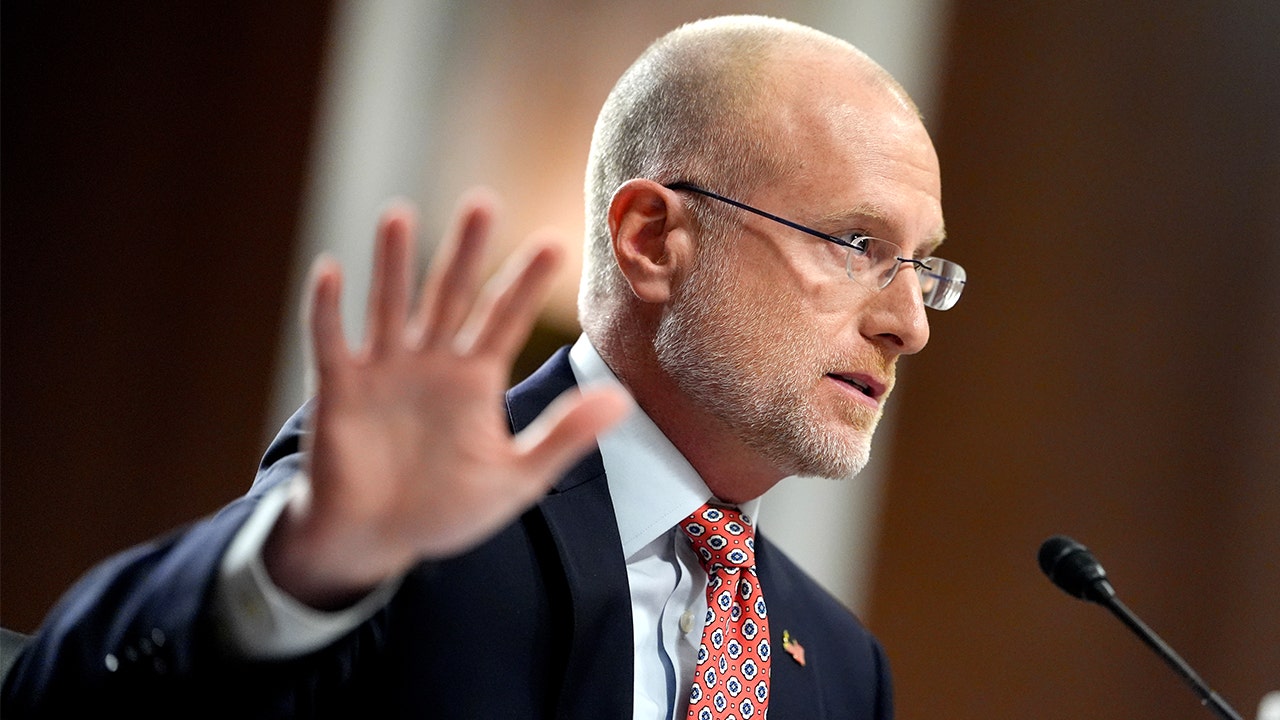 Stephen Colbert says FCC trying to 'silence' him, Jimmy Kimmel and Seth ...