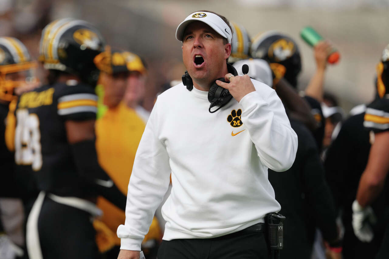 Missouri football coach Eli Drinkwitz leaves Illinois off his final ...