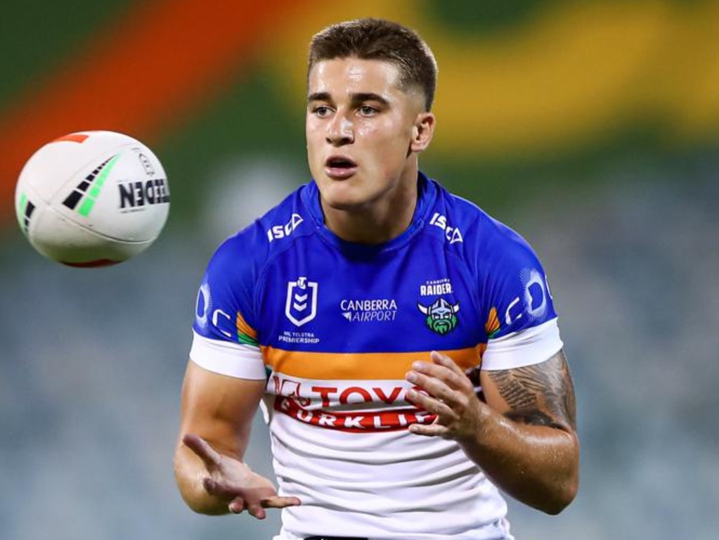 NRL star causes $5k damage at pokies: court
