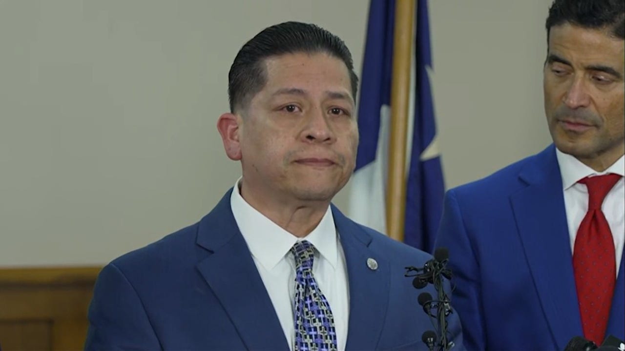 "Thankful to the jury": Former Uvalde CISD officer speaks for first ...