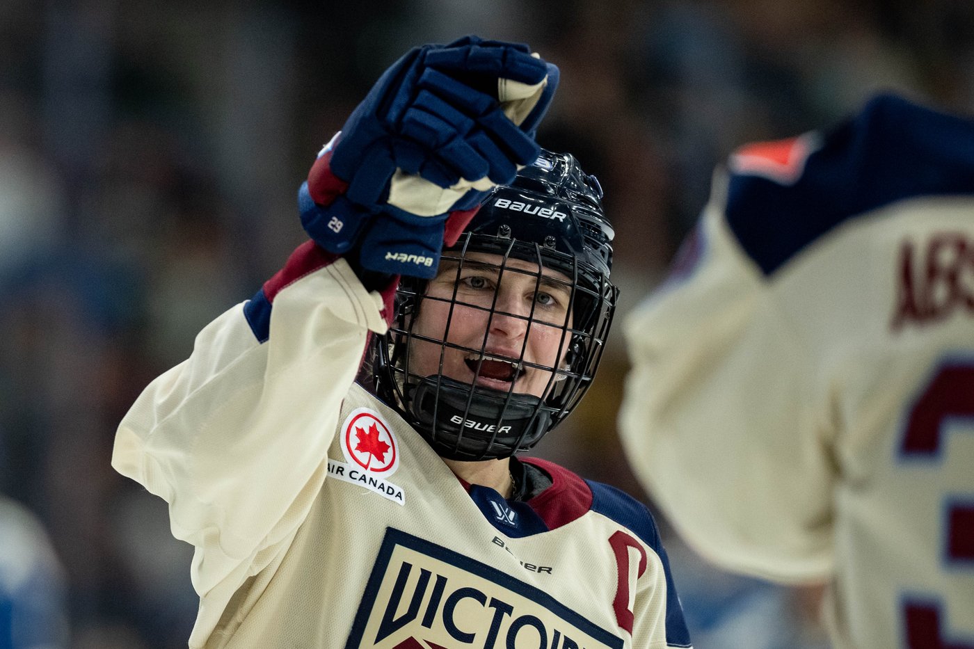 Marie-Philip Poulin marque en prolongation et la Victoire défait le ...