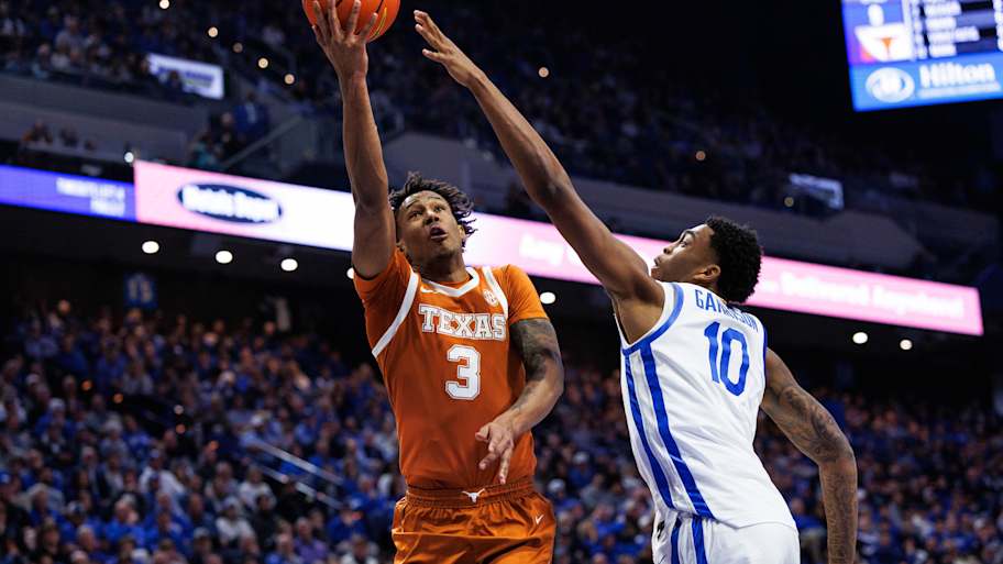 Dailyn Swain's big night not enough as Texas Longhorns fall to Kentucky