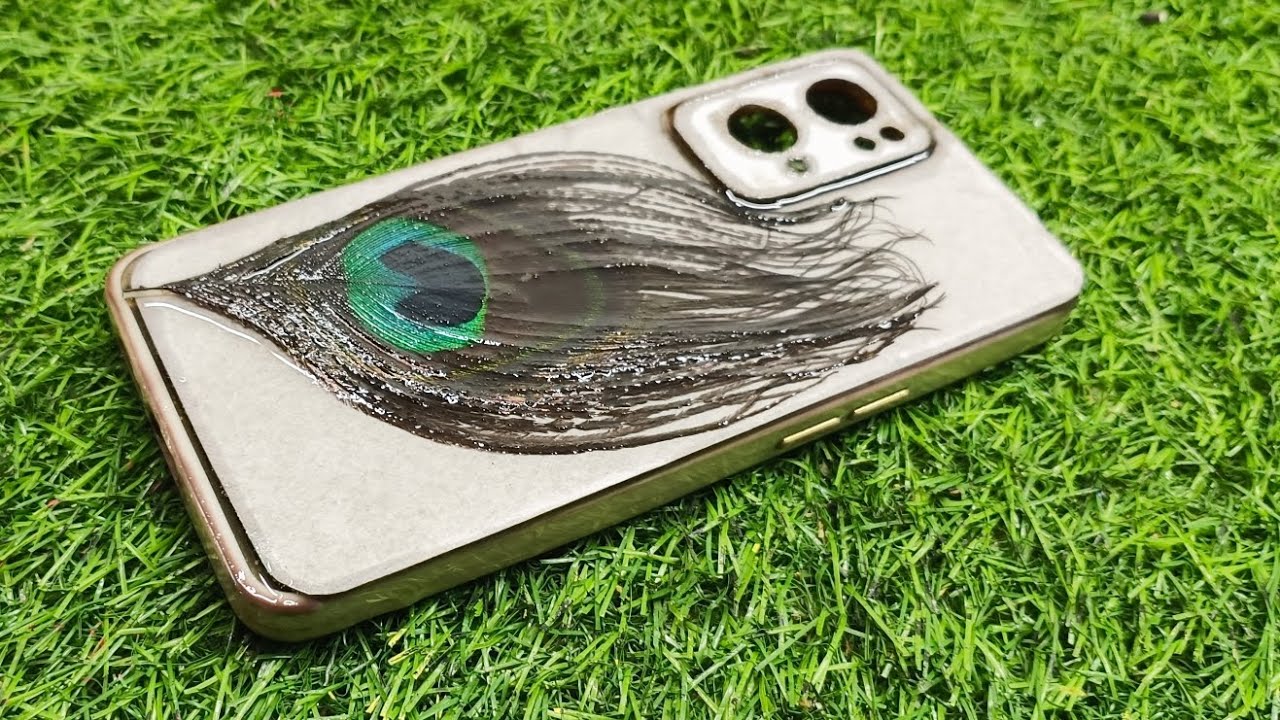 DIY resin techniques for mobile case design