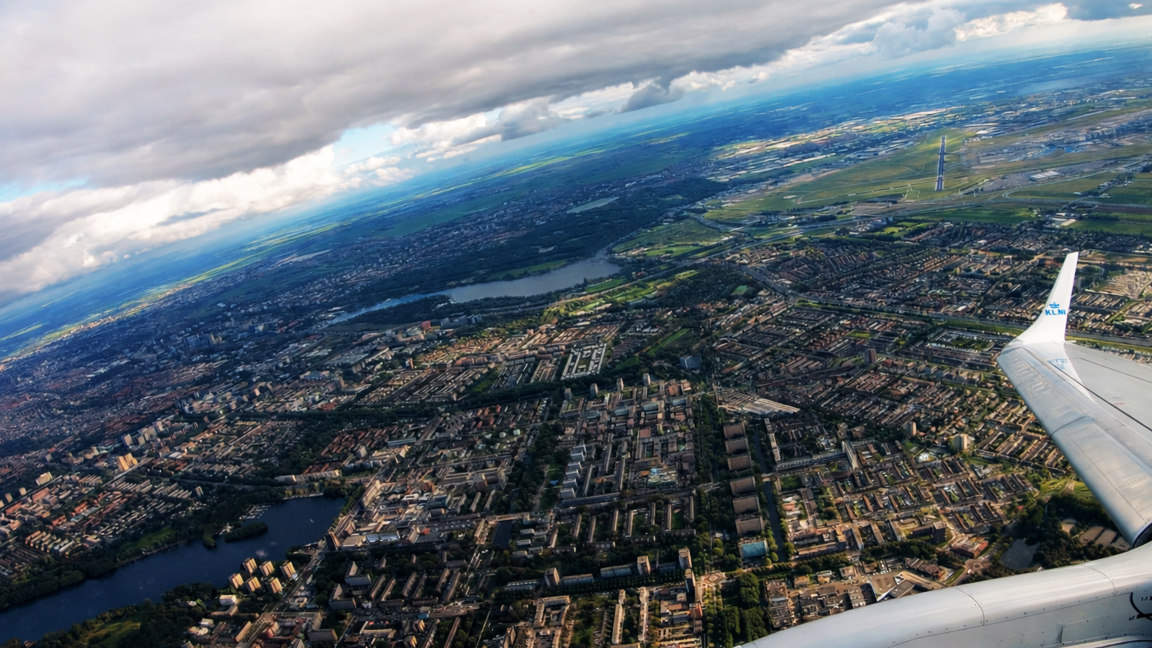 Decollo dell’Embraer 190 dall’aeroporto di Schiphol: Vista dall’alto