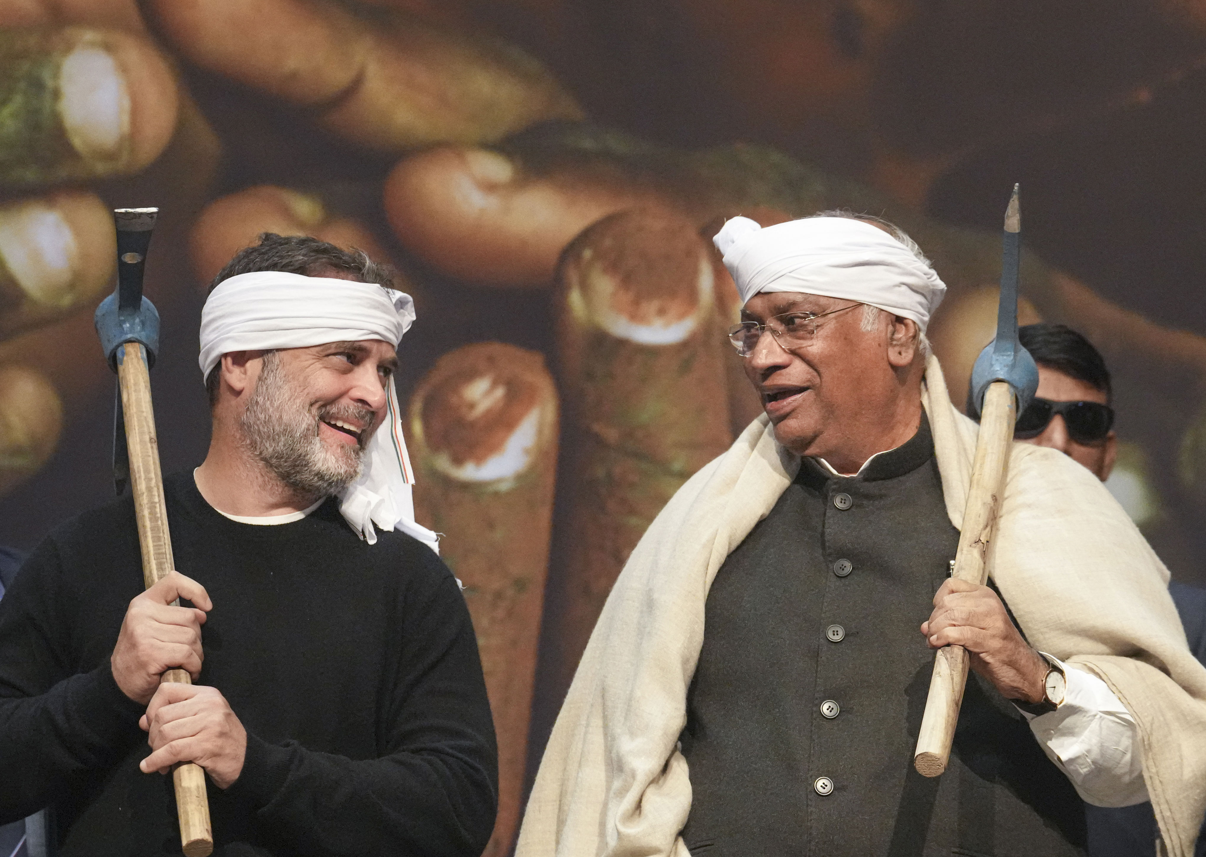 Will take up issue of MGNREGA repeal strongly during Parliament's ...