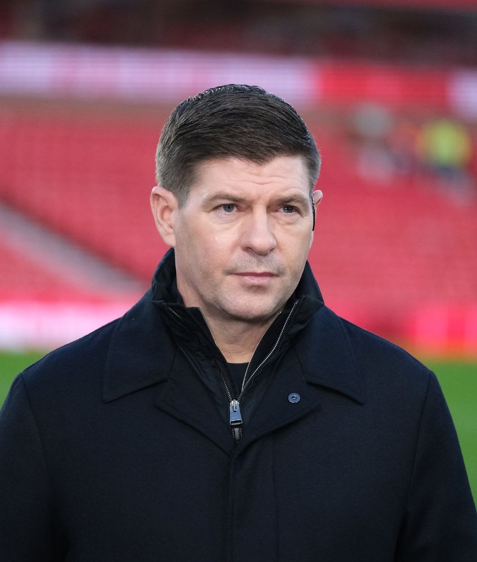 Steven Gerrard makes Arne Slot complaint following speculation he would ...