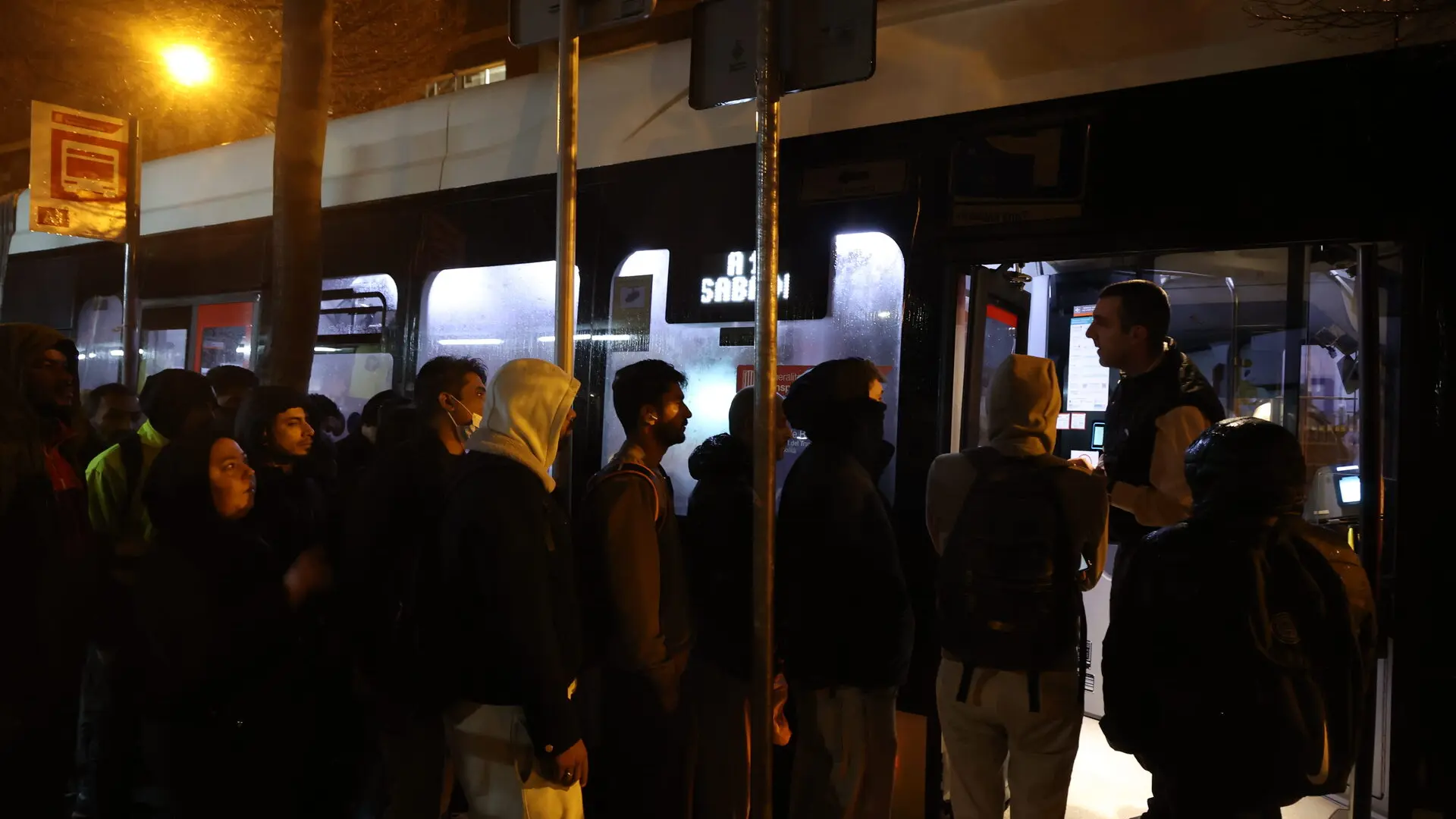 El Govern abre un expediente a Renfe por no prestar servicio en ...