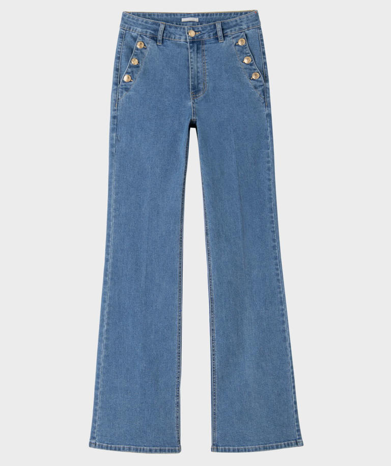 Tendance 2026 : un nouveau jean, plus facile à porter que le slim, sera ...