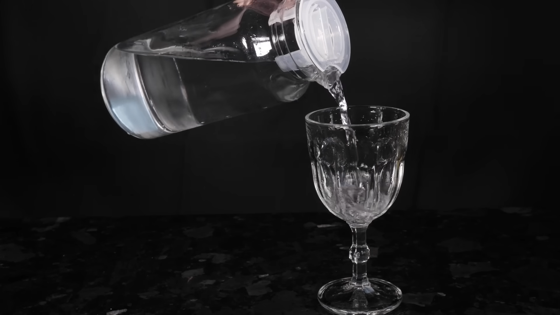 Why Flint’s drinking water became dangerous almost overnight