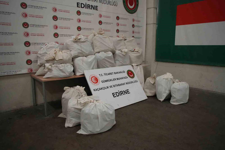 Uyuşturucuyu tampondan egzoza, stepneden tavana gizlemişler