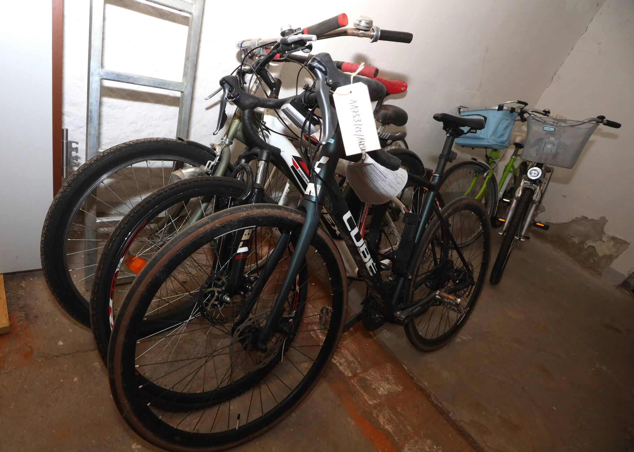 Online-Versteigerung in Torgau läuft: Fahrräder und DDR-Klassiker ...