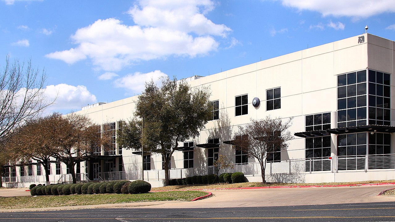 Watch ERCOT’s reserve numbers before outages catch Texans off guard