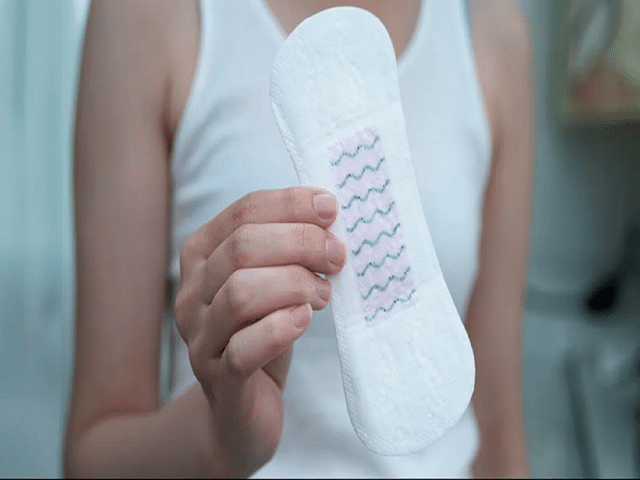 How many days should a normal period last? Get the answer from a ...