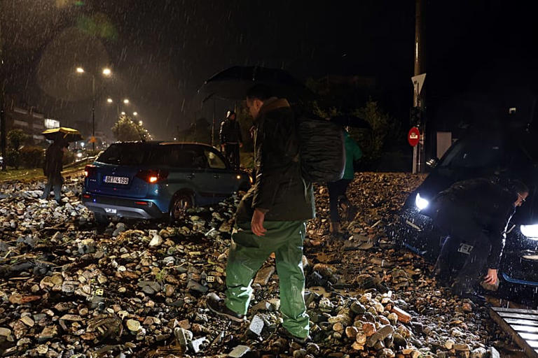 Σε λίγες ώρες έπεσε η βροχή ενός εξαμήνου στην Αττική - Η επόμενη μέρα ...