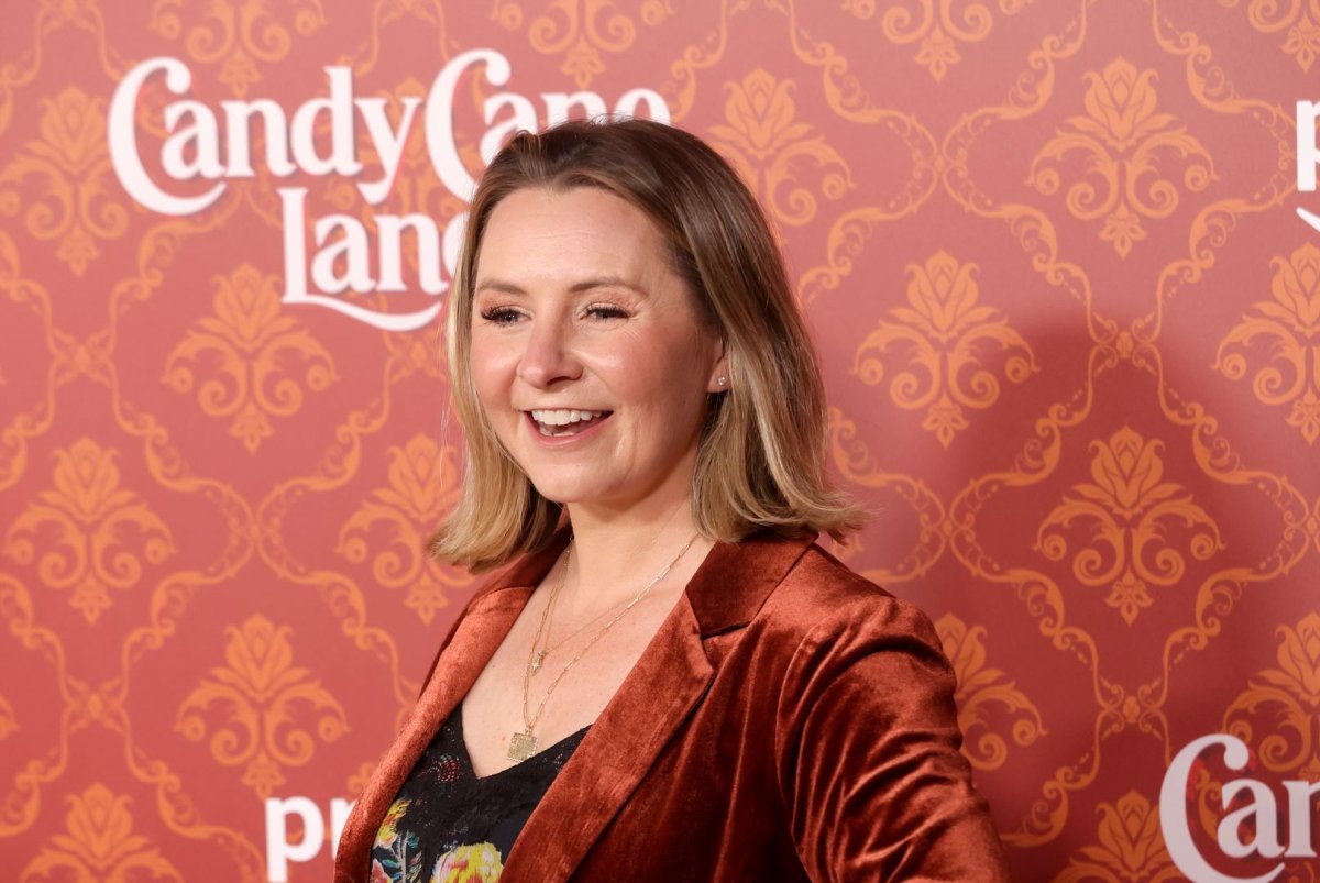 Famous birthdays for Jan. 22: Beverley Mitchell, Jim Jarmusch