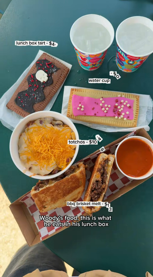 Must-try foods at Toy Story Land in Disney World | Food guide