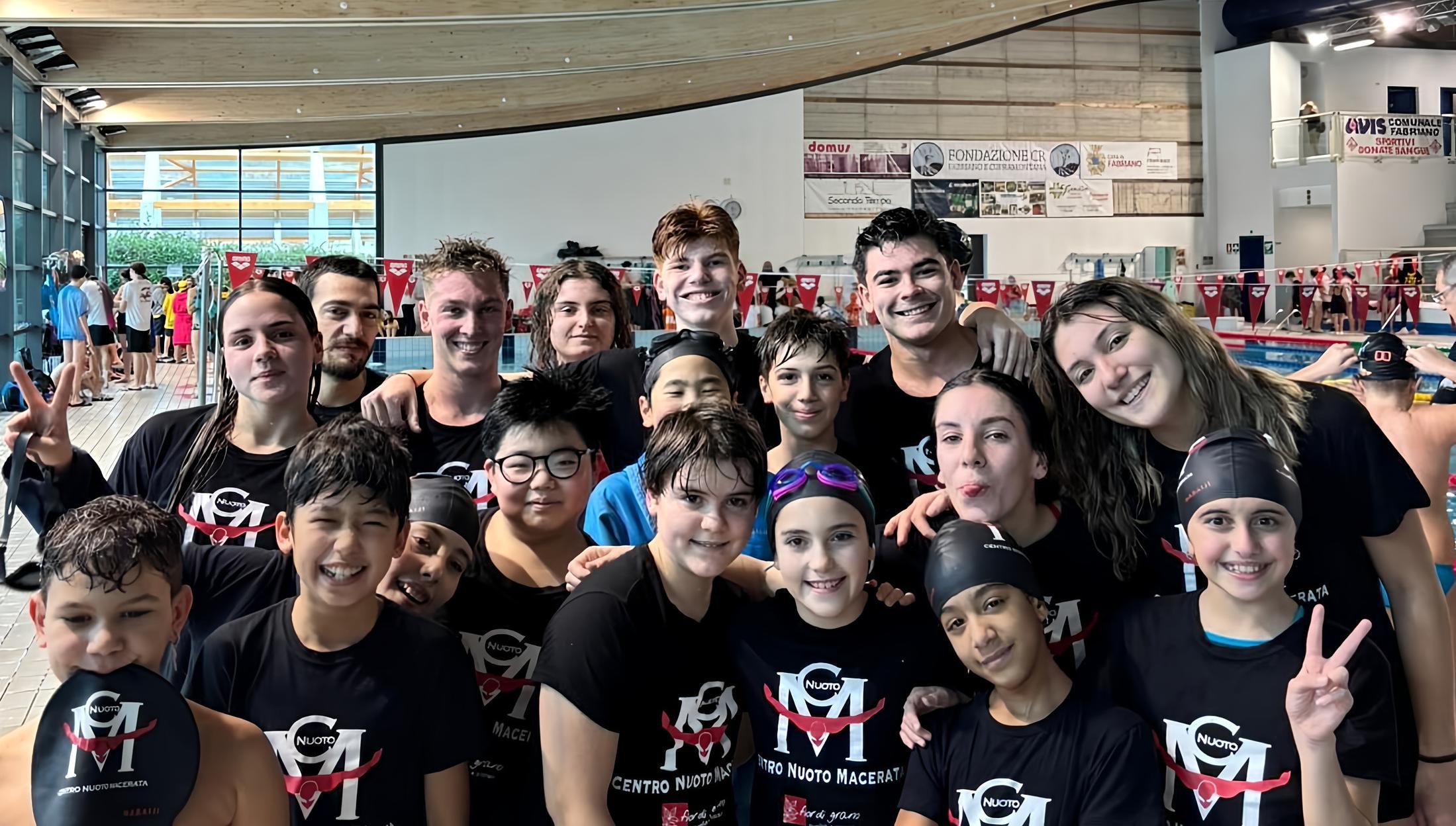 Nuoto. La squadra del capoluogo brilla ai regionali