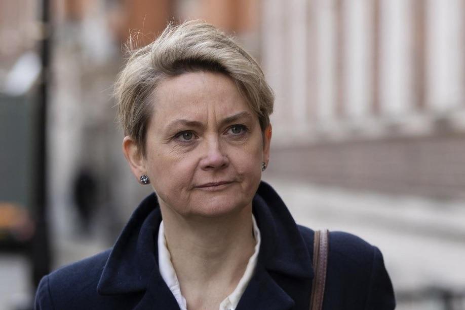 UK will not sign Donald Trump's board of peace, says foreign secretary