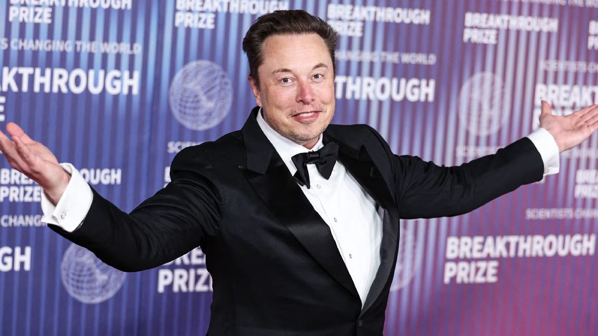 Billionaires Elon Musk and Sam Altman argue over who killed more ...