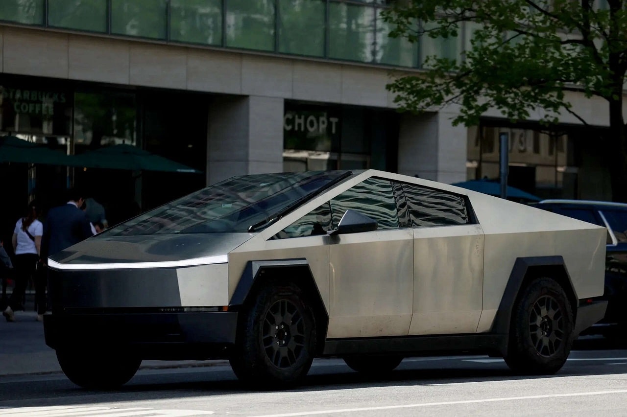 Tesla Cybertruck: vendite crollate per il pickup elettrico nel 2025