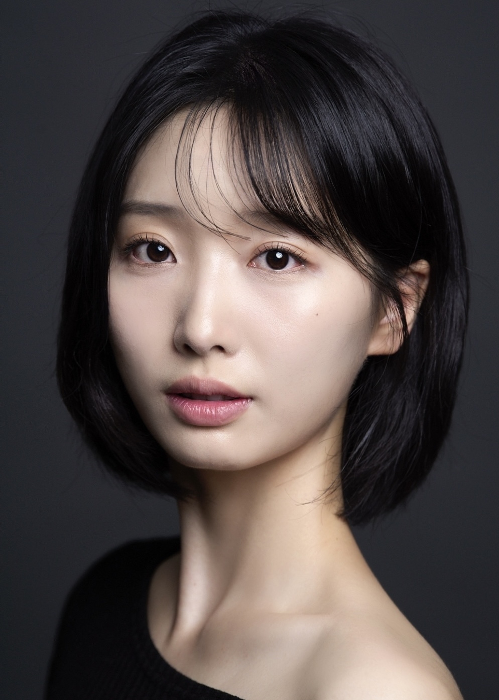 ‘Brainy beauty’ rising actress Cha Seung-ju tapped for the role of Shin ...