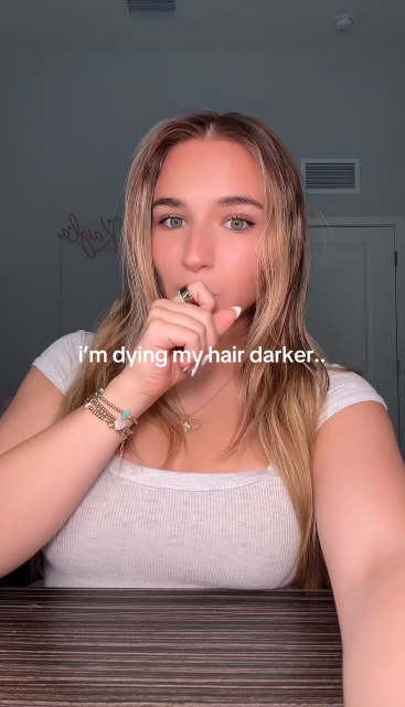 Finally going darker: Dying my hair