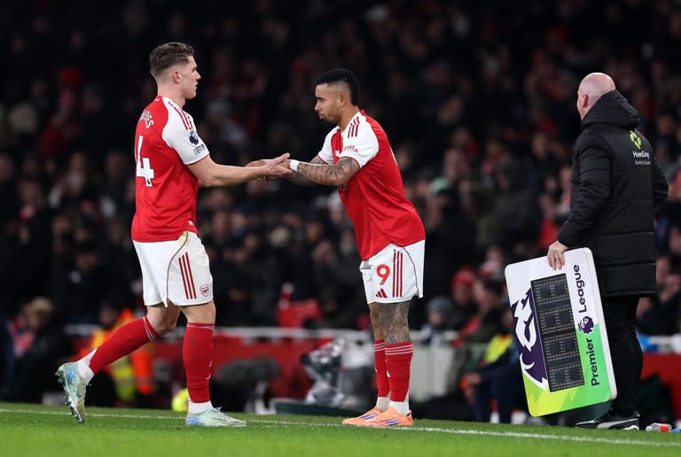 Arsenal vs Man Utd: Prediction, team news, kick-off time, TV, H2H