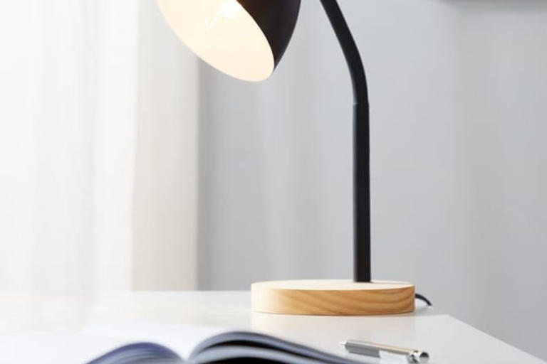 'Sleek' Home Bargains lamp that's £49 cheaper than Amazon version