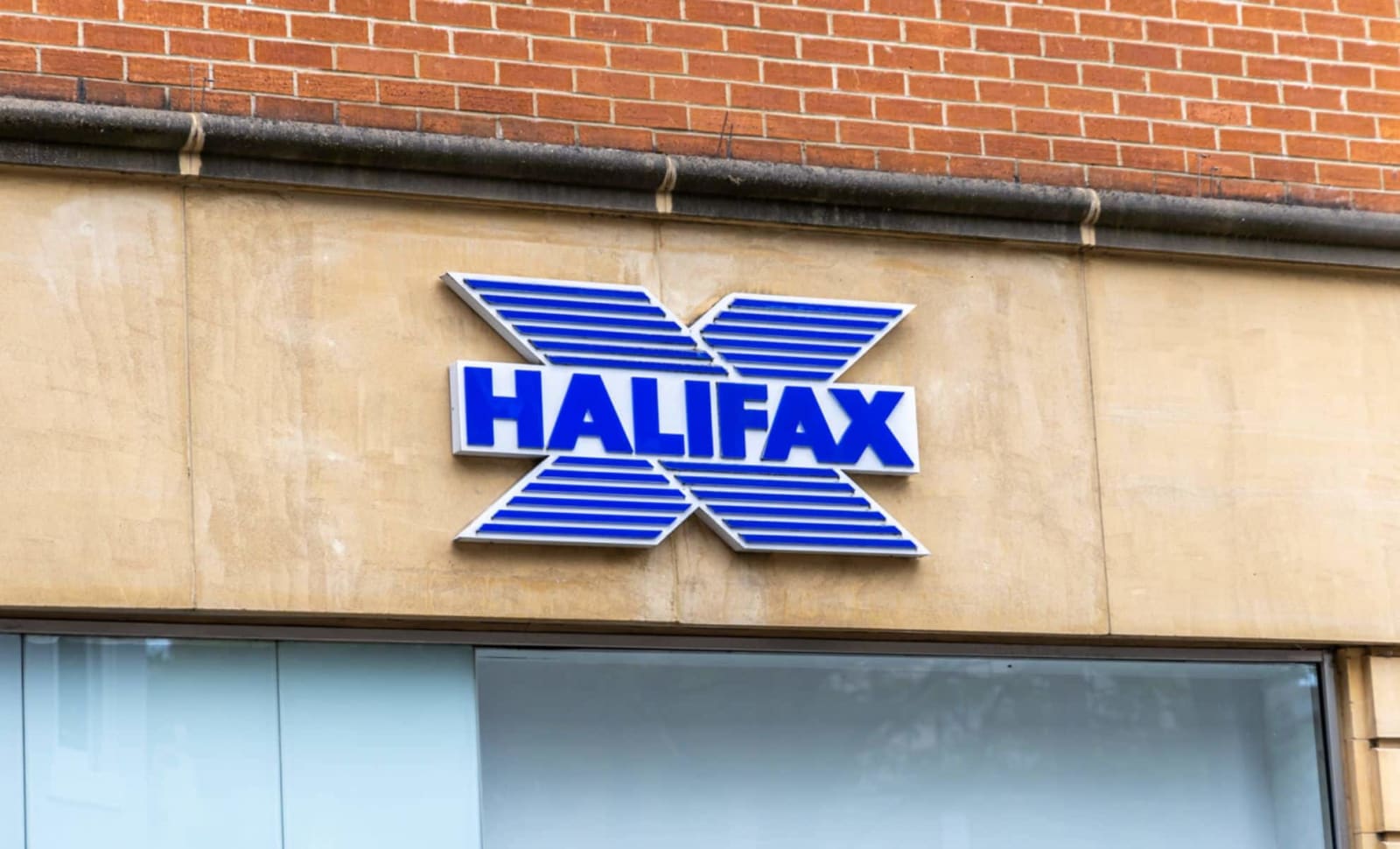 Major credit card swap for Halifax users: Here’s what changes