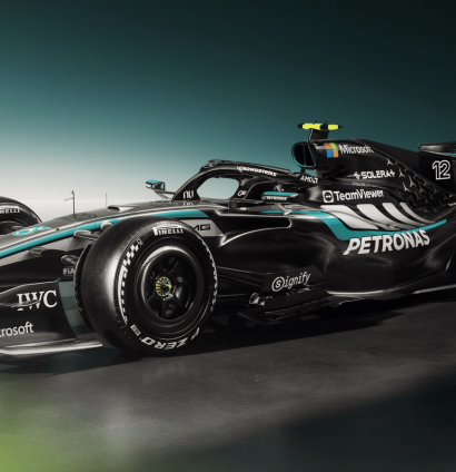 Mercedes launches W17 car ahead of F1 2026 season
