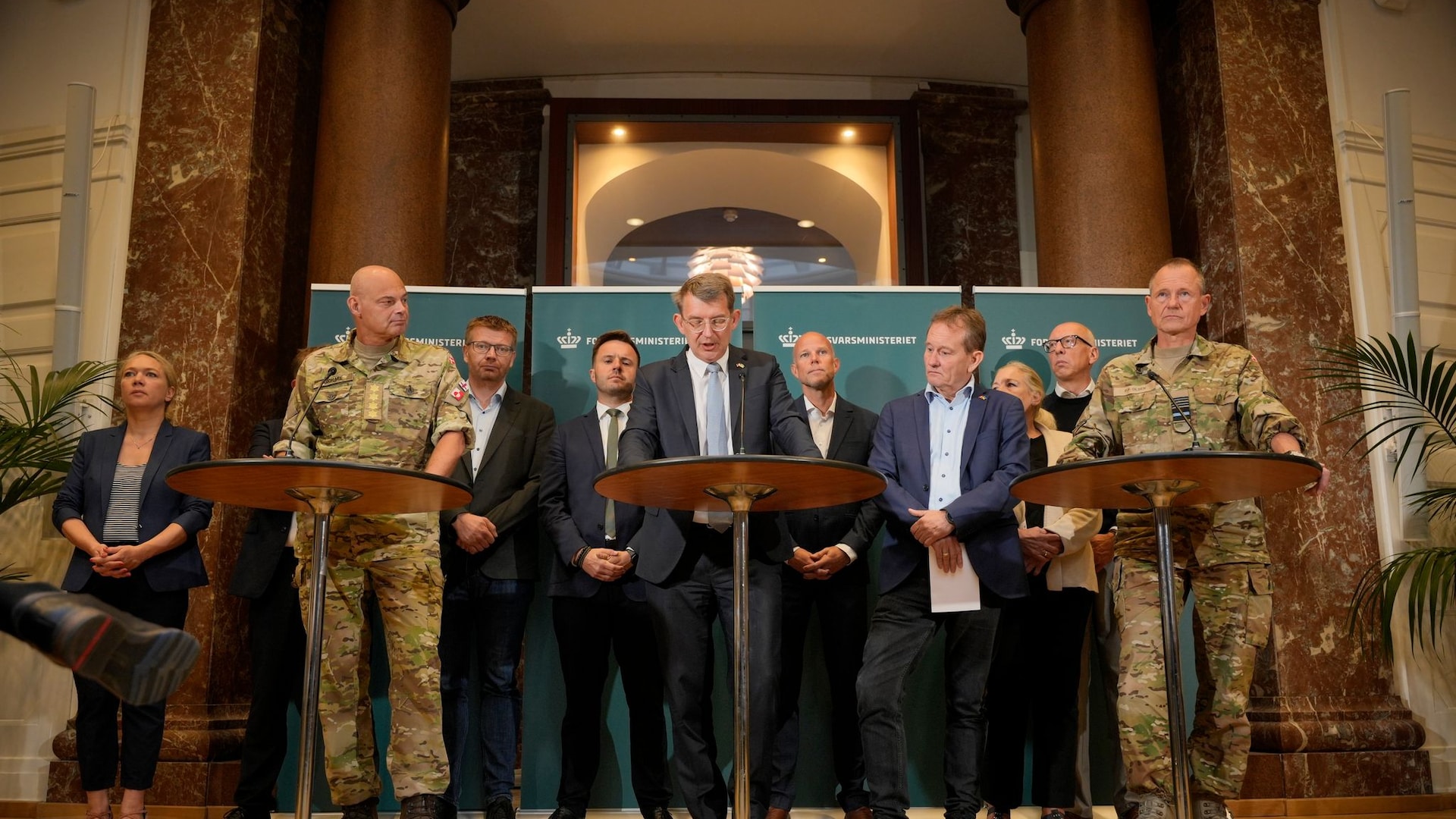 Ansage aus Dänemark: Rutte darf nicht in unserem Namen über Grönland ...