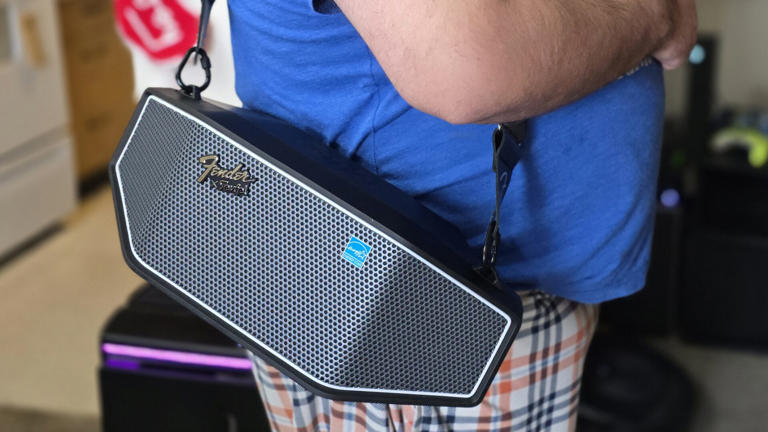 Fender x Teufel Rockster Cross speaker review