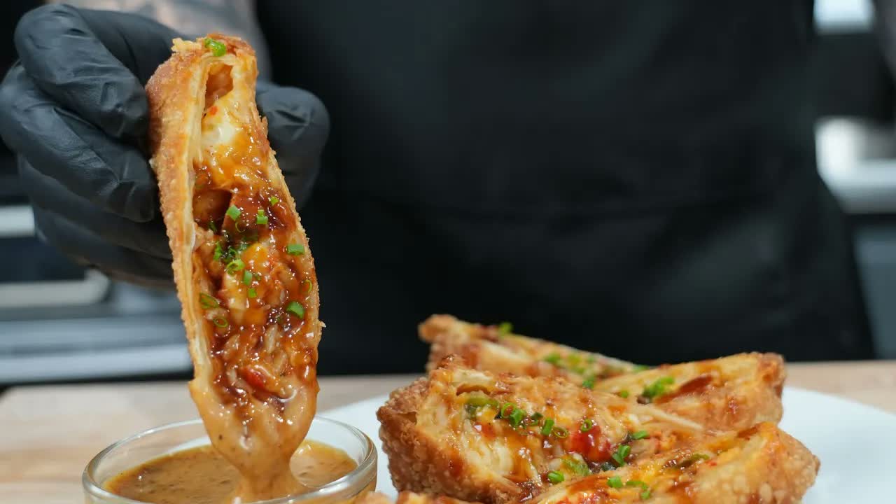 Why these egg rolls are so crispy and flavorful