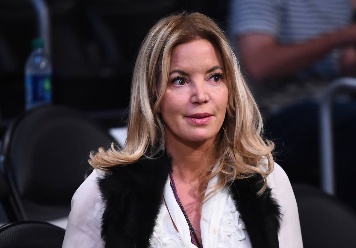 Jeanie Buss’ ruthless message to her brother Jesse: "You should’ve ...