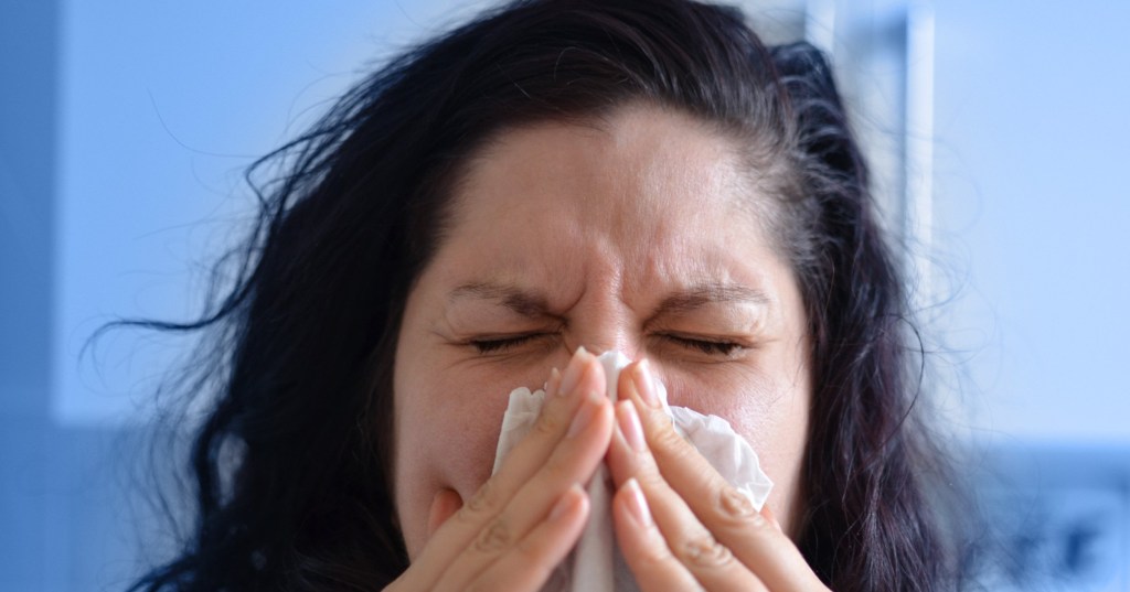 6 tips from a pharmacist that’ll help you recover from a nasty common cold