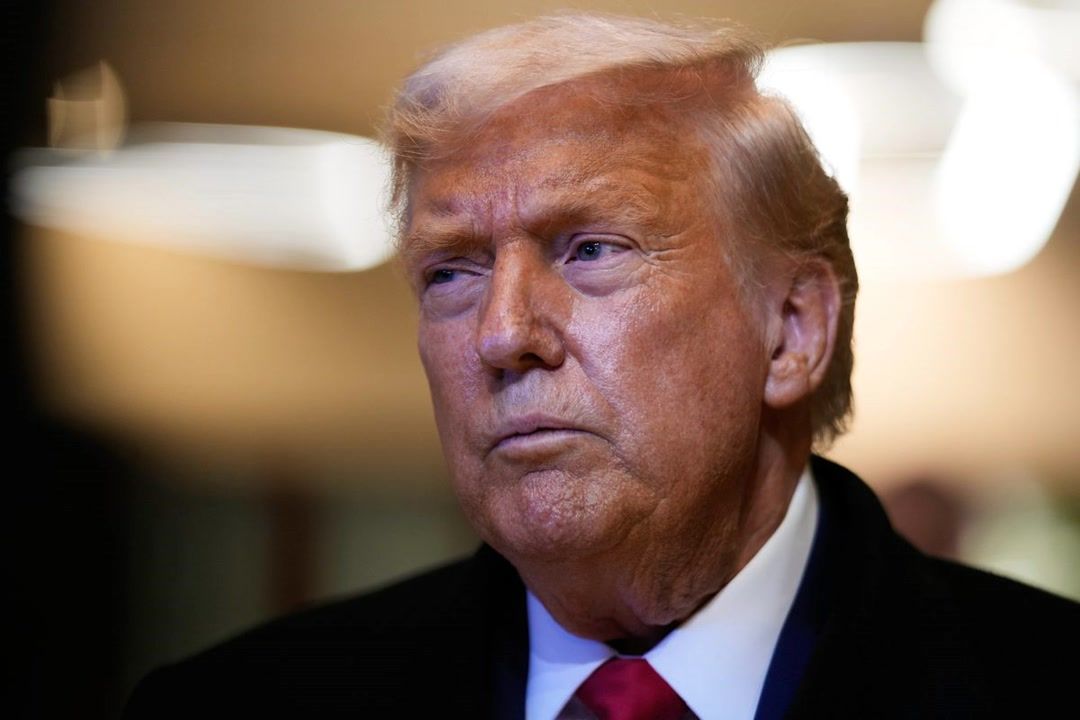 Donald Trump accused of 'weakening America' as CBS' Tony Dokoupil halts ...